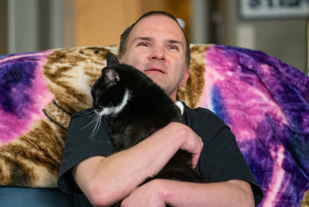 Papa | Companionship for Older Adults | Flexible Family Care